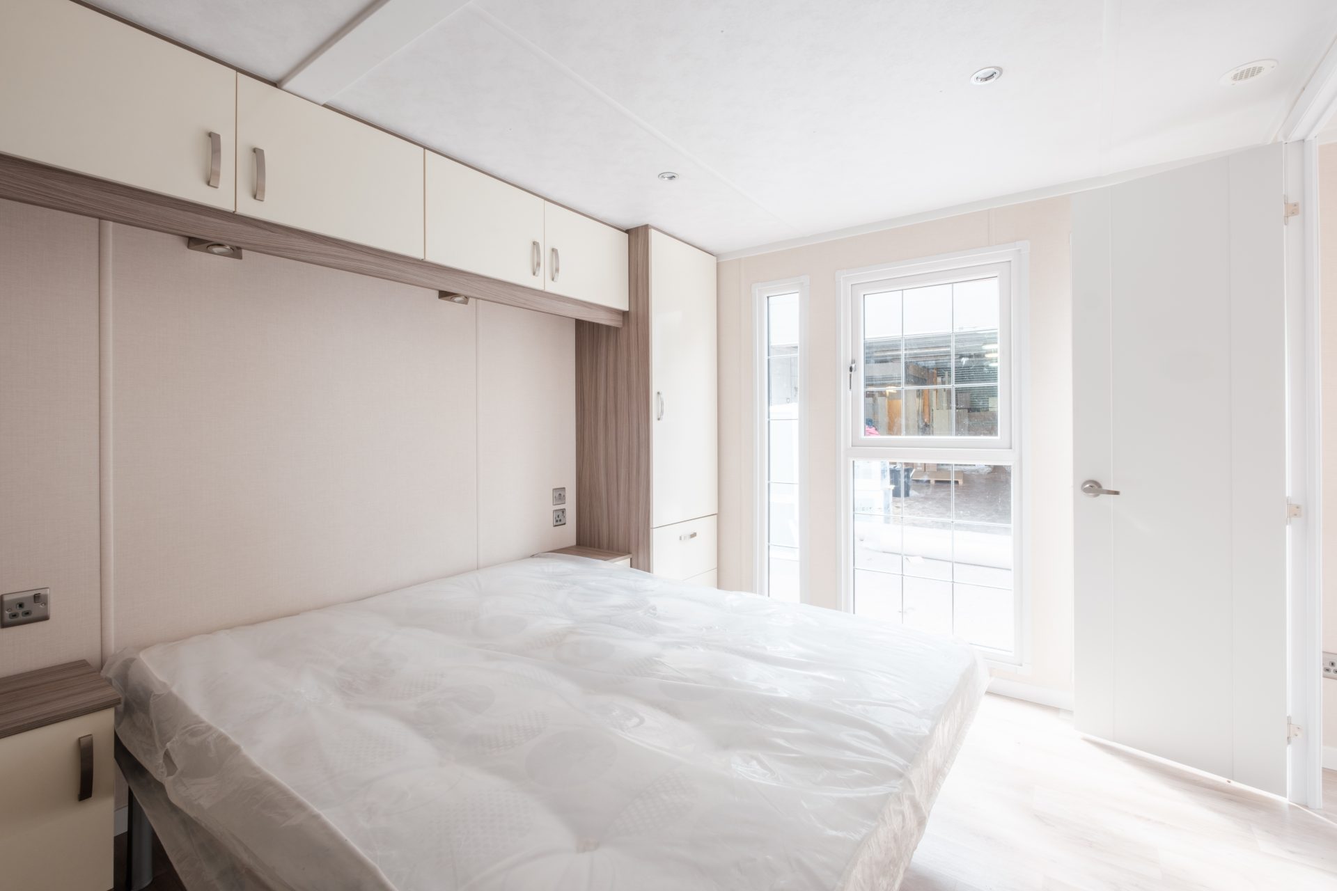 Imperial Mobile Home UK | Knight Mobile Homes